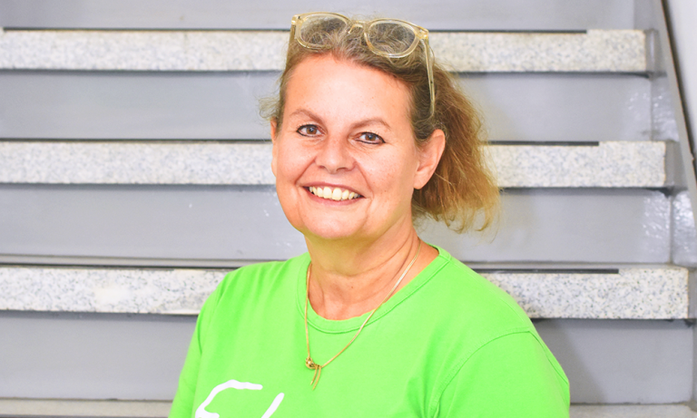 Canary Wharf: How The Felix Project's Santa Stair Climb will help feed Londoners - Wharf Life